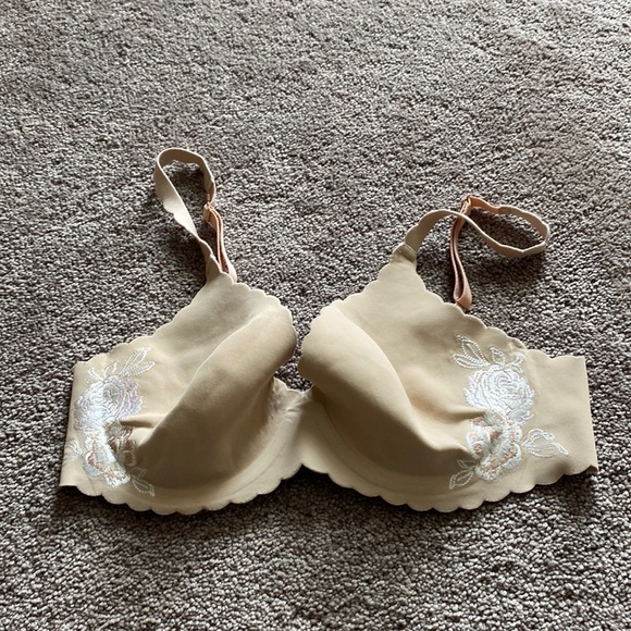 Victoria's Secret | Intimates & Sleepwear | Victorias Secret Semilined ...